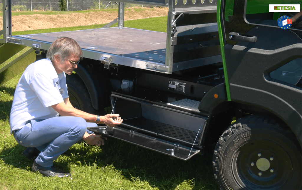 ET-LANDER: Mini camionnette électrique utilitaire tout terrain ETESIA